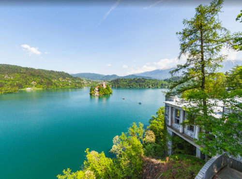 Tourist information center Bled - Slovenia 360
