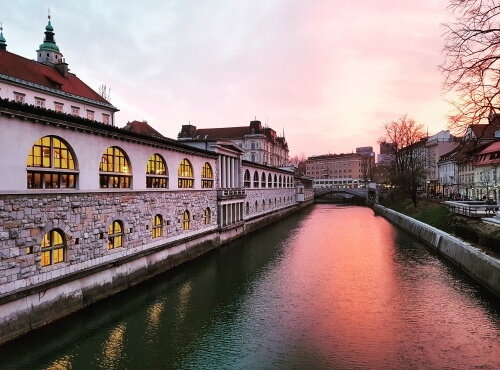 Ranč Burger Veniše - Slovenia 360