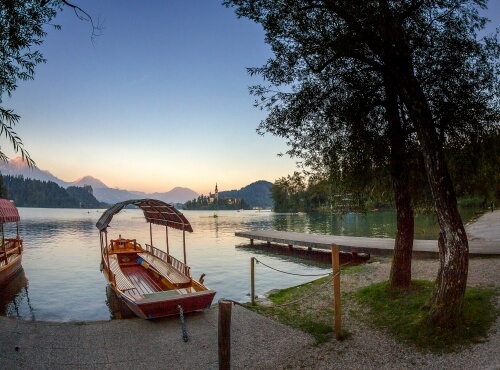 Tourist information center Bled - Slovenia 360